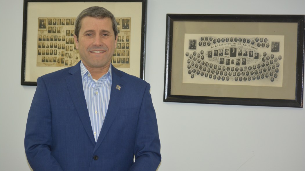 Jean-François Simard: Conscient du passé, les yeux sur l'avenir