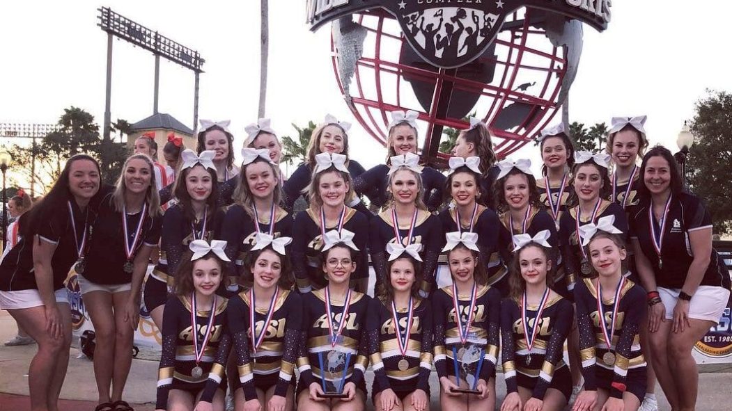 Cheerleading – Une 2e place mondiale pour l’Académie Saint-Louis
