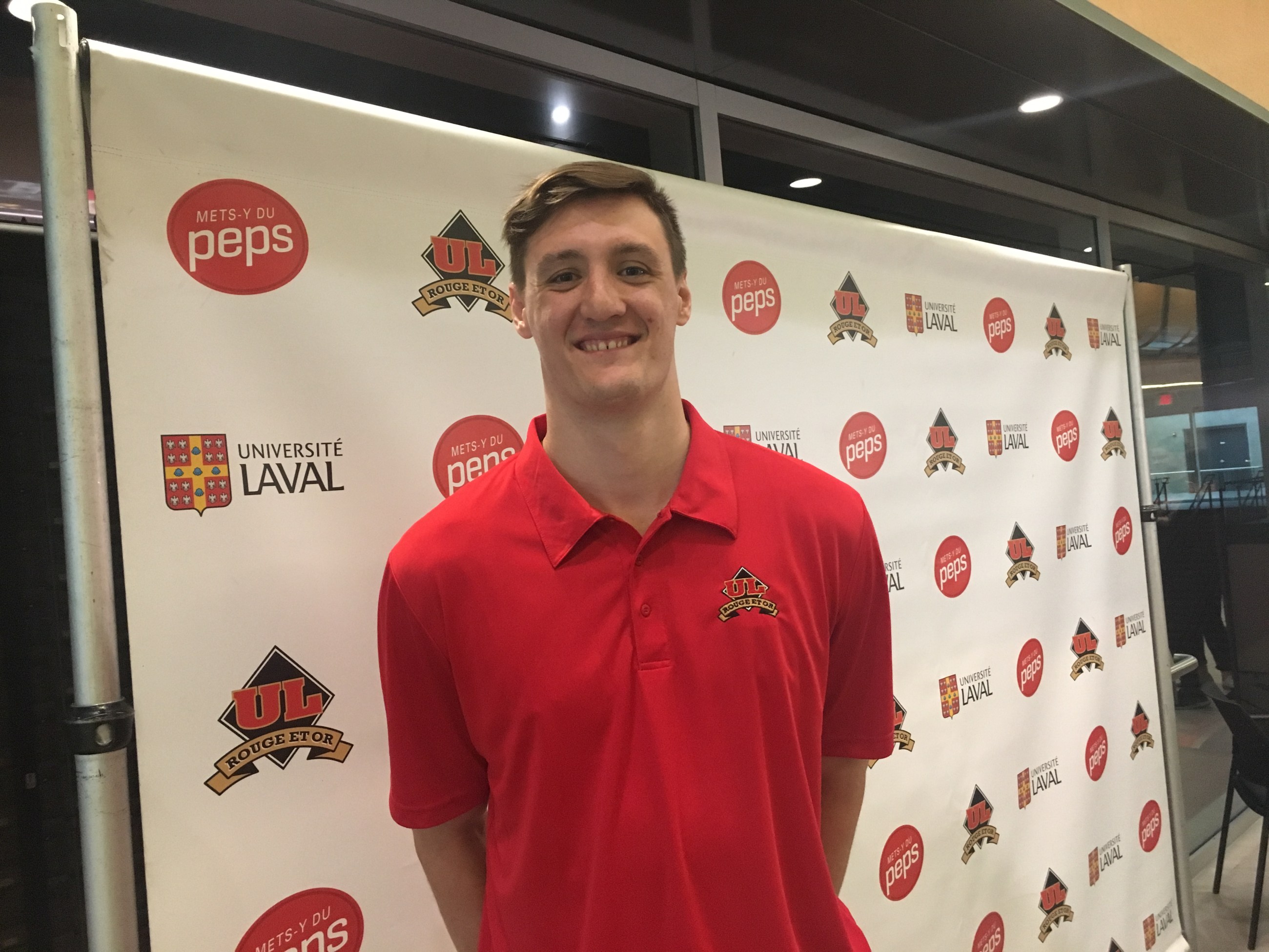 Embauché à la barre du Rouge et Or basketball masculin: l’ambitieux ...