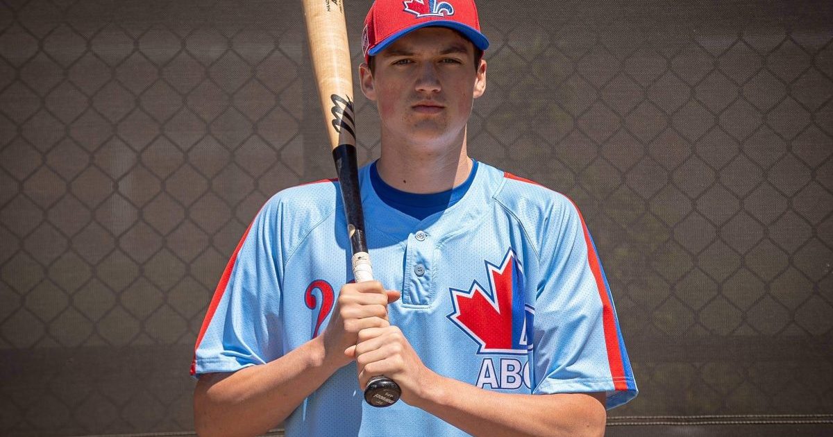 Anthony Clavet vise le coup de circuit aux Jeux du Canada