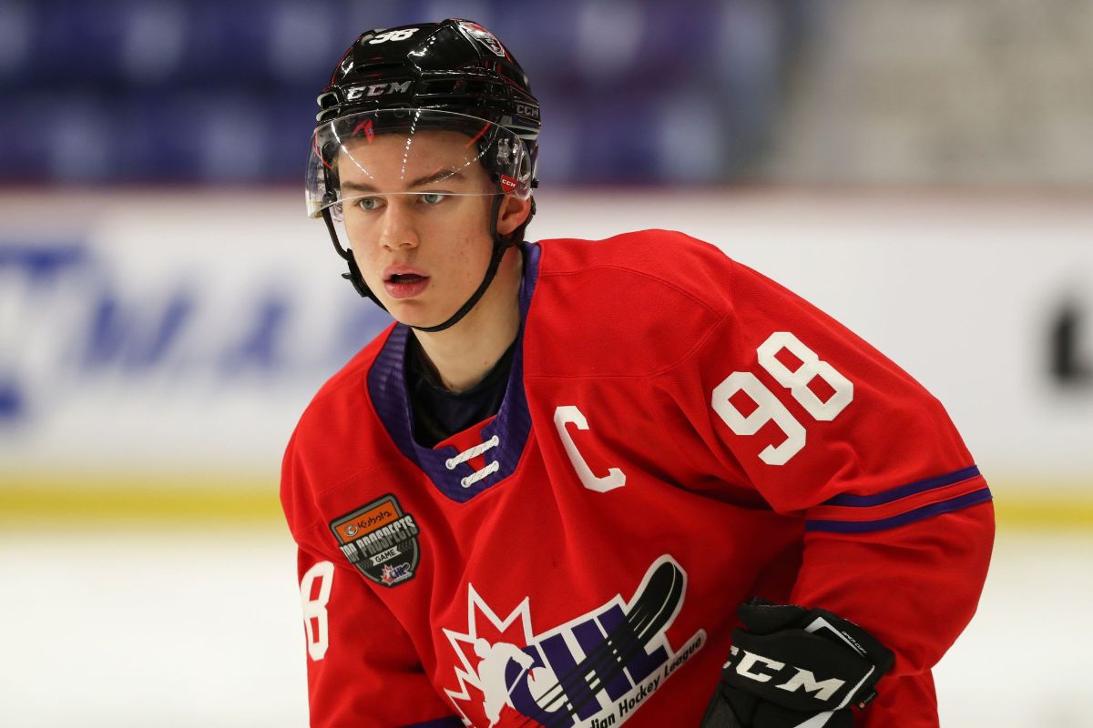 Le Canadien de Montréal sélectionnera au cinquième rang, Bedard à Chicago