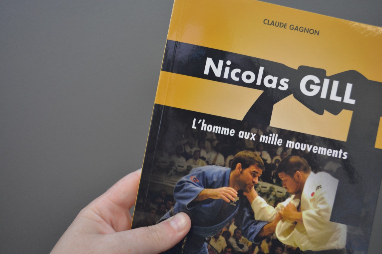 Biographie de Nicolas Gill: Un passage dédié à Antoine Valois-Fortier